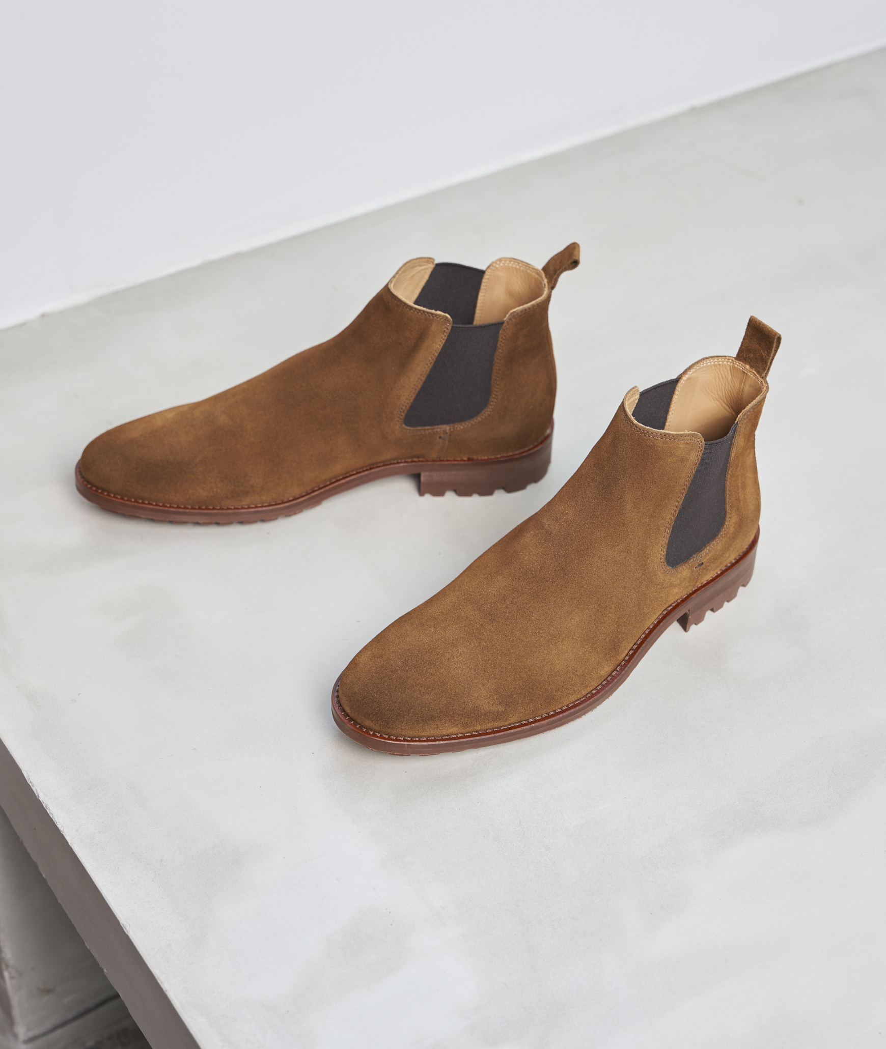 Chelsea pour Homme: L'Homme Pressé Commando en Cuir ou Daim - Paire & Fils