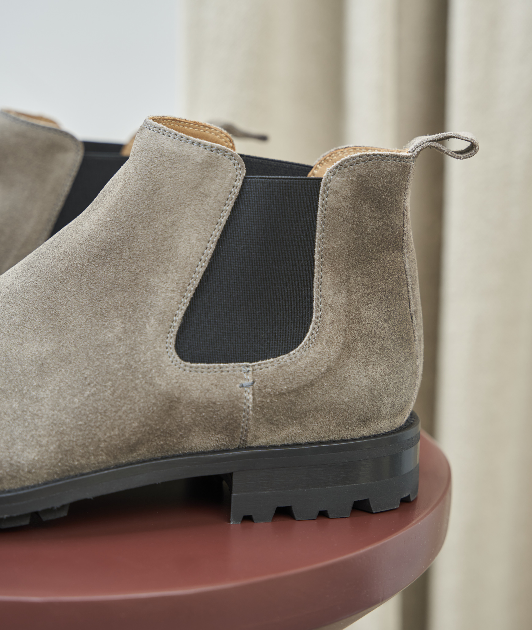 Chelsea pour Homme: L'Homme Pressé Commando en Cuir ou Daim